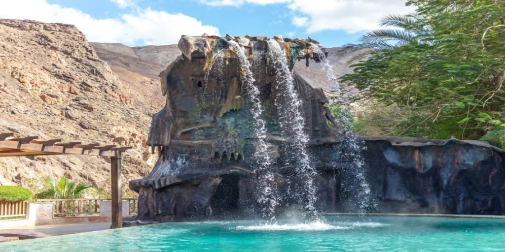 Natural Hot Springs in Canada - 6 Incredible Canadian Hot Springs