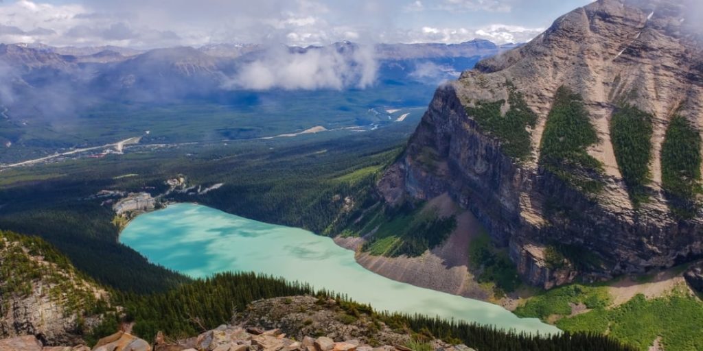 Best Hiking Trails in Alberta With Detailed Travel Guide