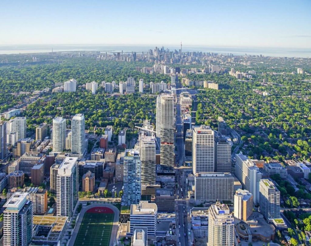 Visit The Best Neighbourhoods in Toronto for You to Check Out